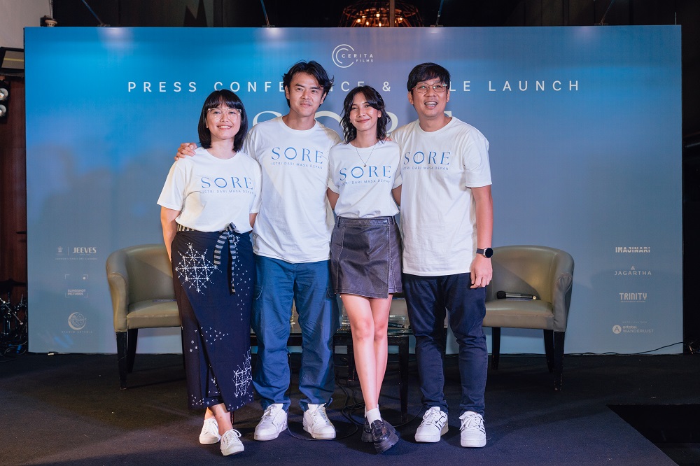 Sutradara Yandy Laurens Umumkan Film Keempatnya 'SORE: Istri dari Masa Depan'