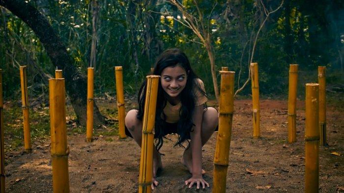 Review Pulung Gantung: Pati Ngendat: Horor Mencekam dengan Sentuhan ...